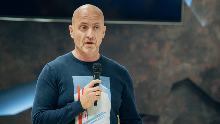 Al Jazeera Balkan’s Predrag Tomovic awarded for Ethical Reporting | Al Jazeera Media Network